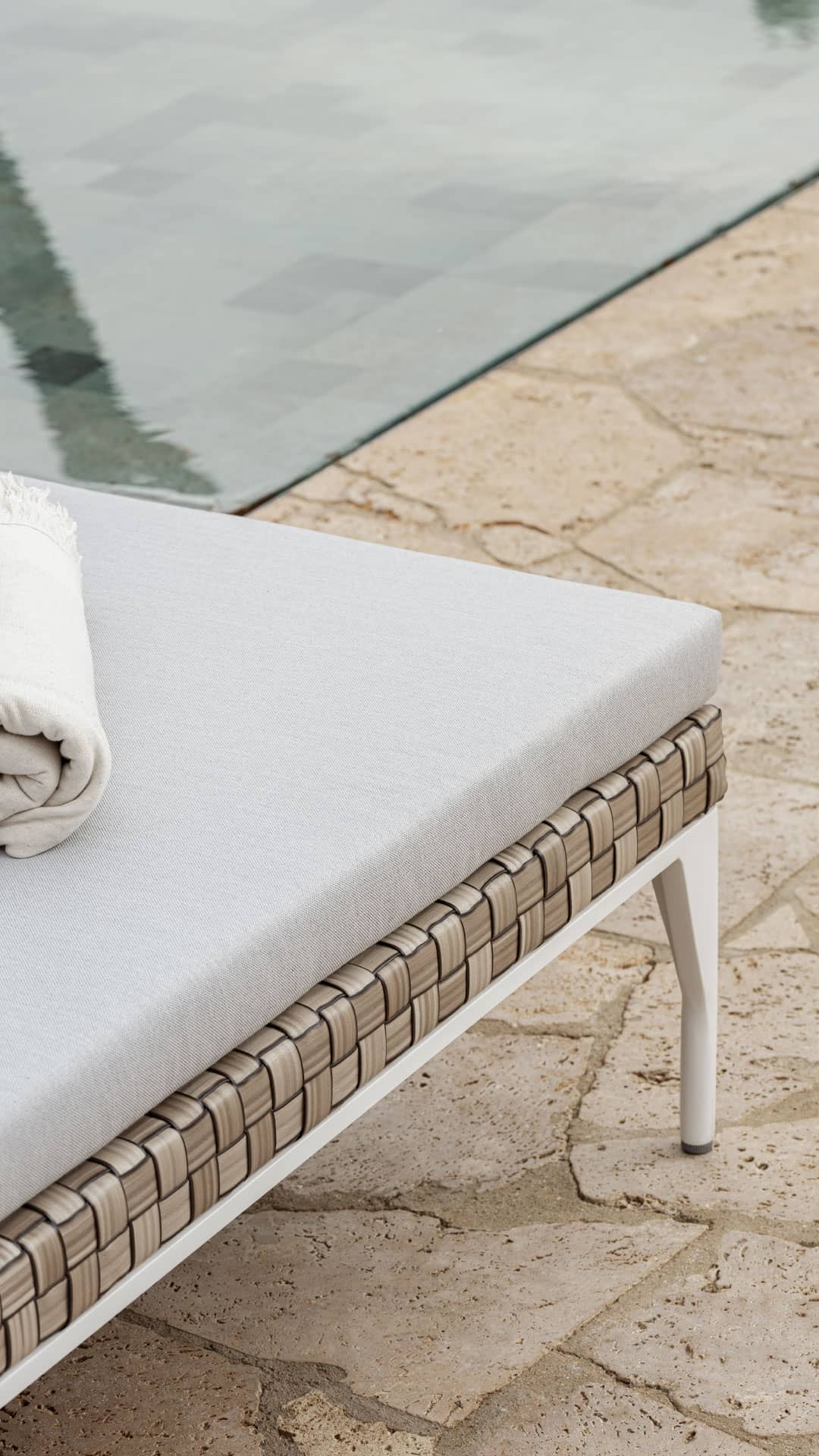 BRAFTA DOUBLE LOUNGER | BRAFTA COLLECTION - SKYLINE DESIGN