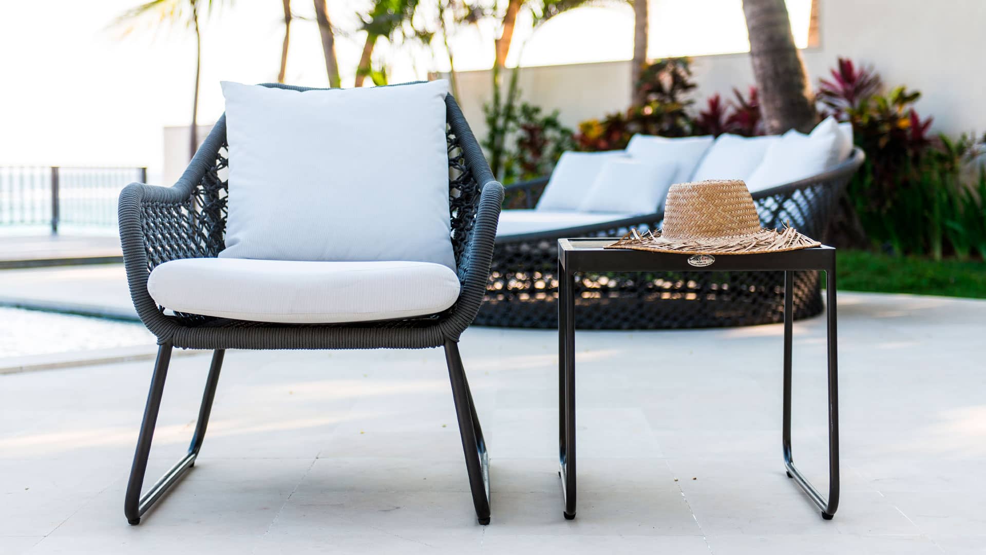 ARMCHAIR | MOMA COLLECTION - SKYLINE DESIGN