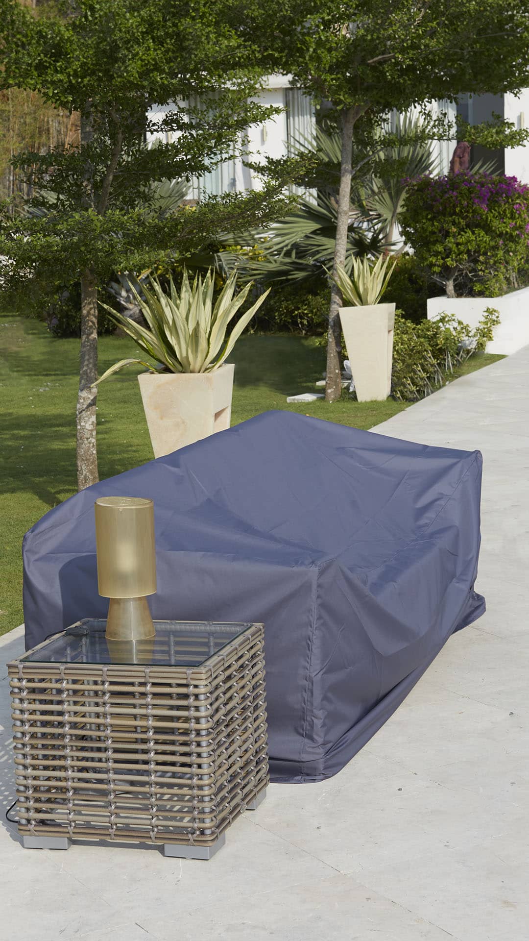 RAIN COVERS - SKYLINE DESIGN | Premium Outdoor Furniture