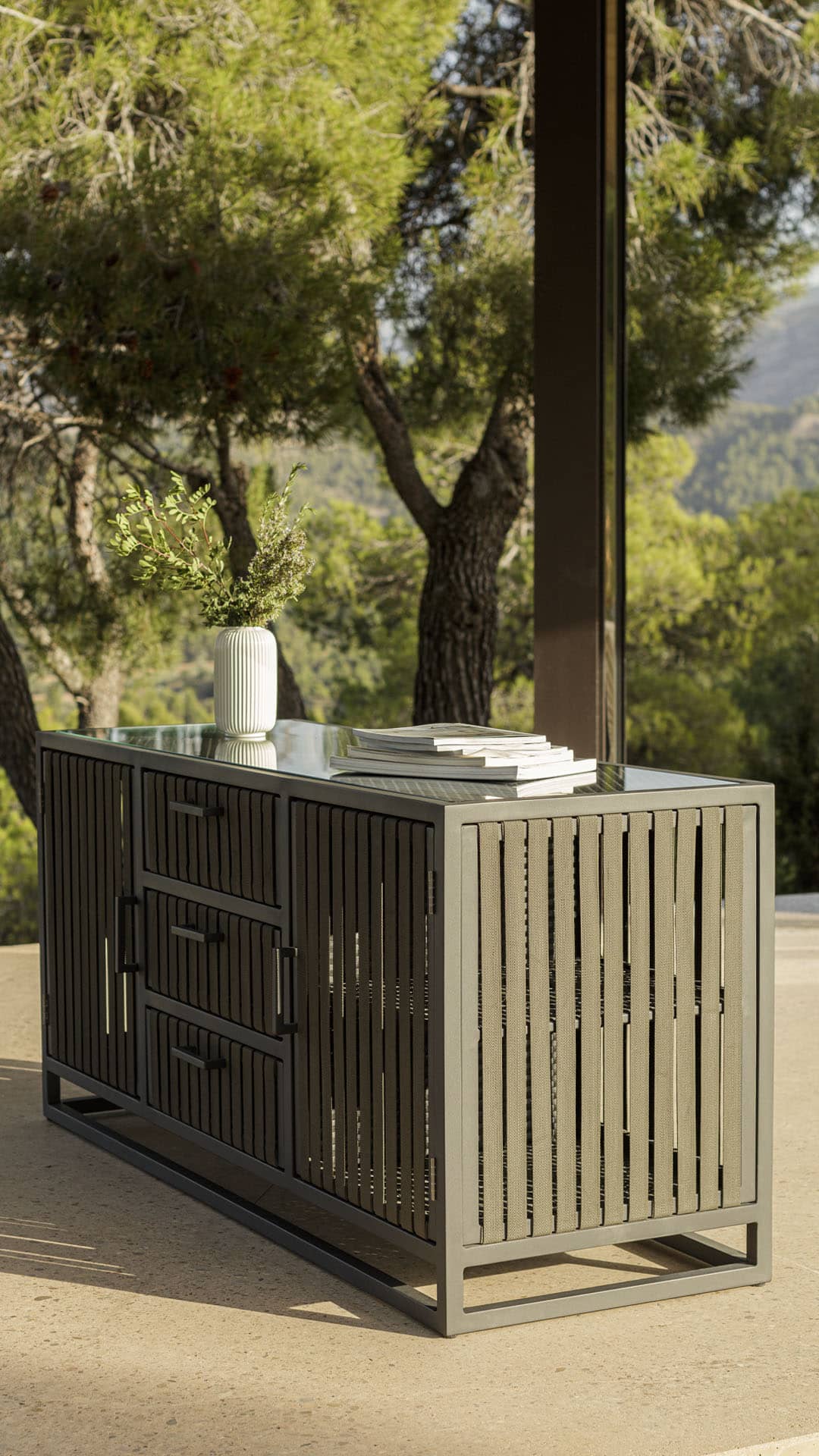 HORIZON Collection - SKYLINE DESIGN | Premium Outdoor Furniture