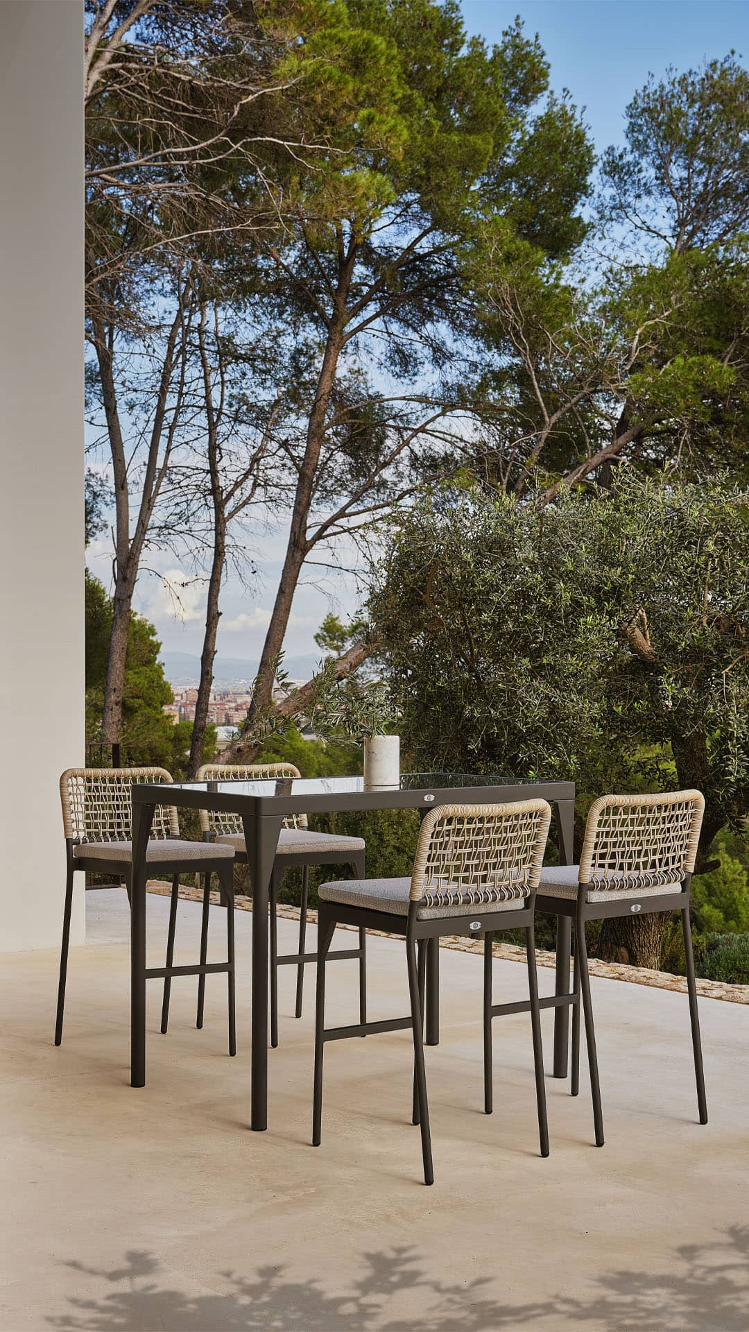 RIBS Collection - SKYLINE DESIGN | Premium Outdoor Furniture